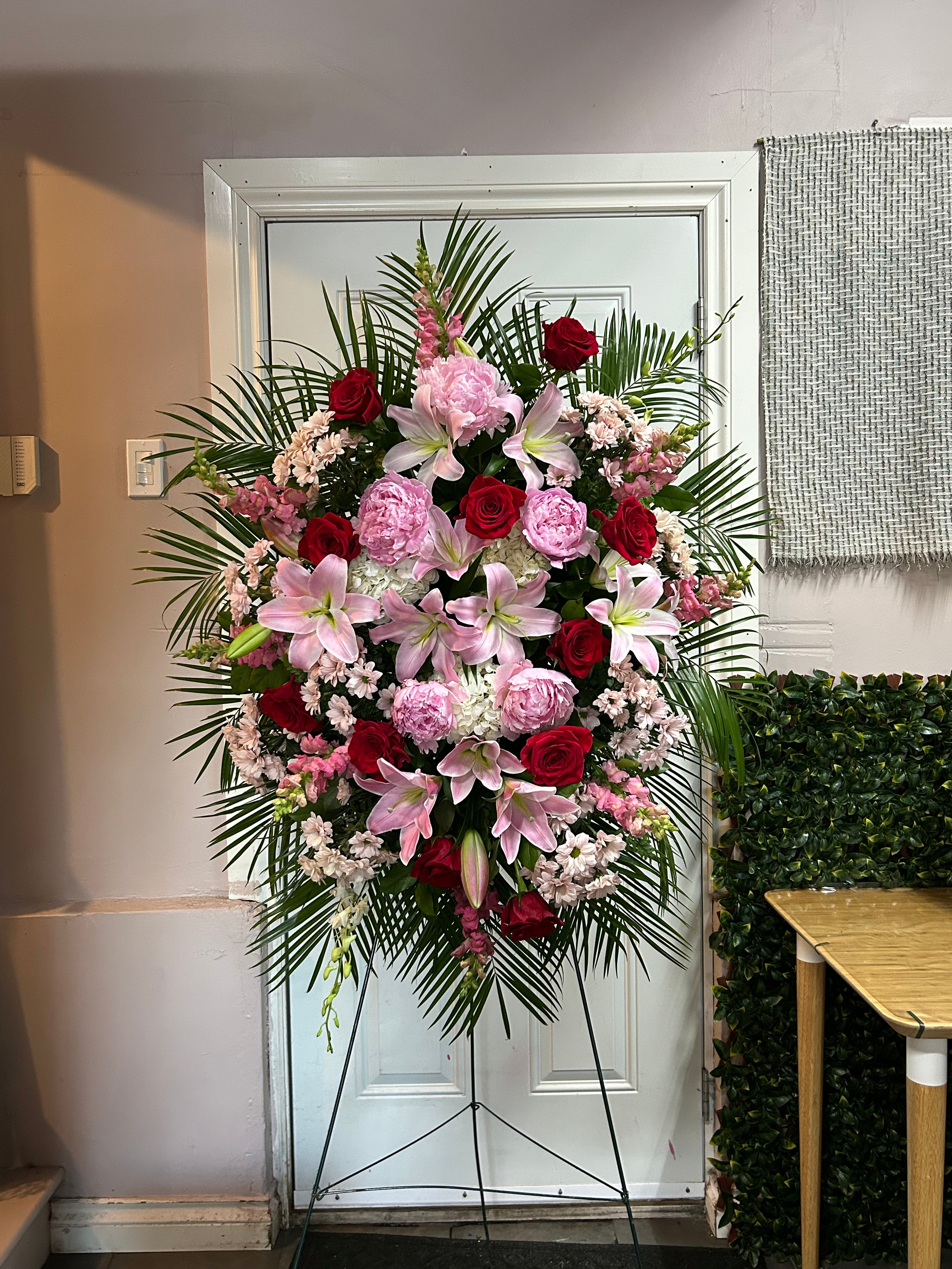 Funeral Spray – Flowers on 22